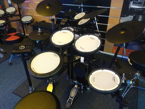 Roland Td17kv V-Drum Volledig Digitaal Drumstel . Kopen | Drumstellen ...