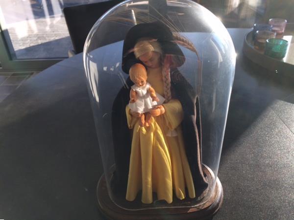 Mariabeeld Onder Glazen Stolp Kopen | Decoraties