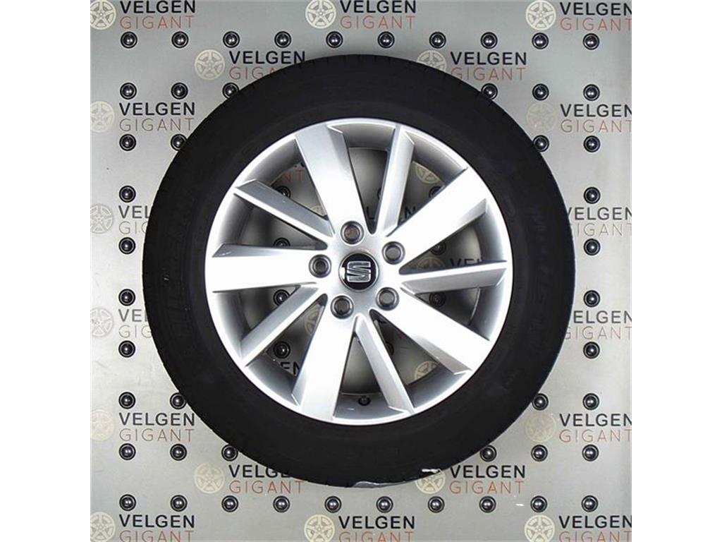 Zeer mooie Seat Leon Velgen met Michelin Zomer Banden - Kave Kopen ...