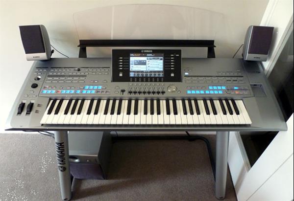 Yamaha Tyros 5 met 61 Toetsen Kopen | Keyboards
