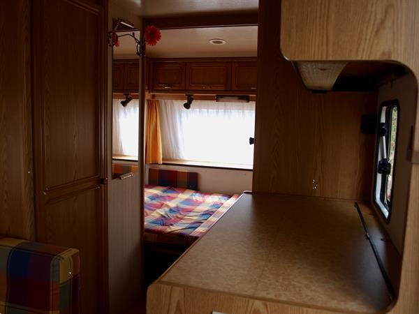 Burstner City met Voortent Kopen | Caravans