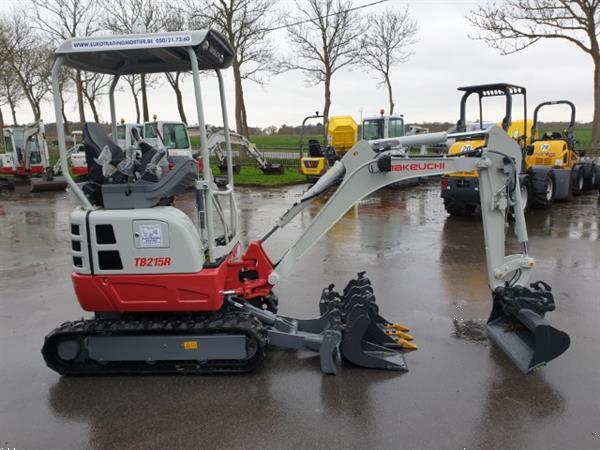 Graafmachine Takeuchi TB 210 R Kopen | Kranen en Graafmachines