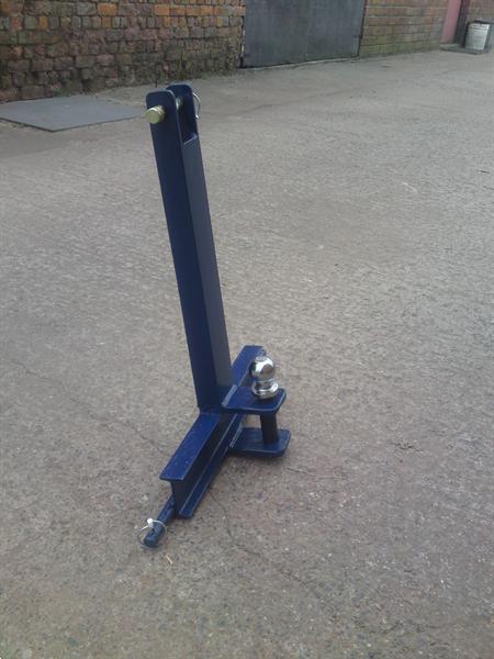 Trekhaak Mini Tractor. Bol en Pin --All4agro-- Kopen | Tractor Toebehoren